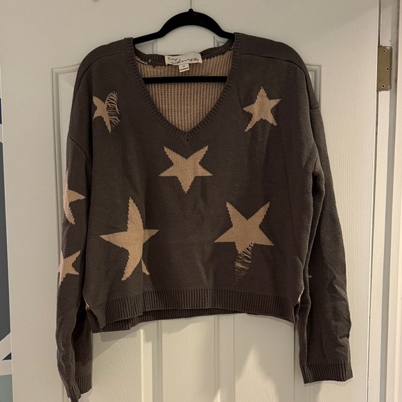 Island Gypsy | Sweaters | Island Gypsy Distressed Star Sweater | Poshmark